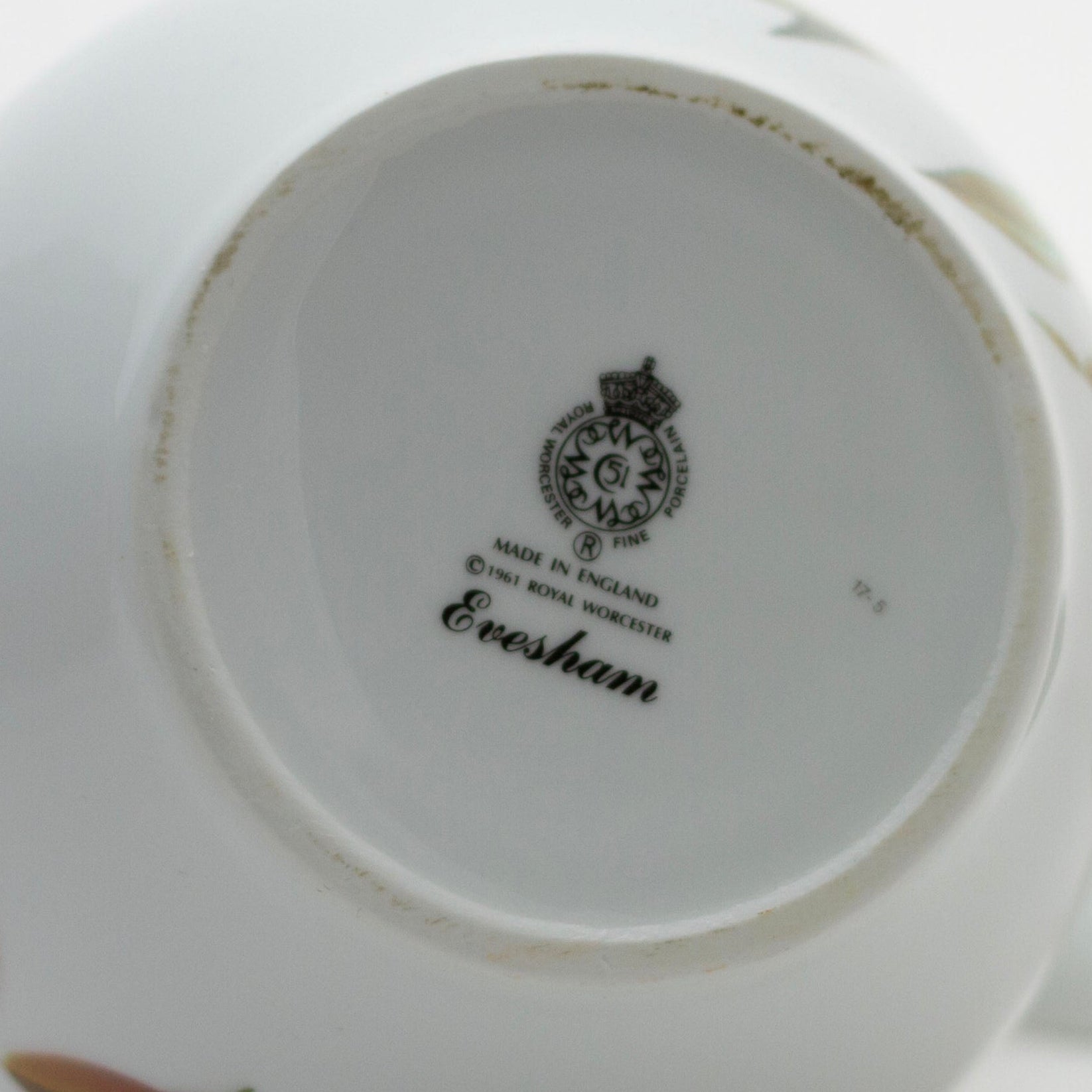 Royal Worcester Evesham Vale 56-oz Porcelain Pitcher – The Townhouse ...